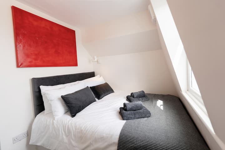 Fulham Central London Luxury Studios - London