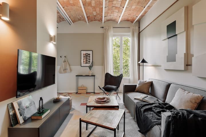 Indiana - 2 Bedrooms, Office And Balcony In Eixample Dreta - Barcelona