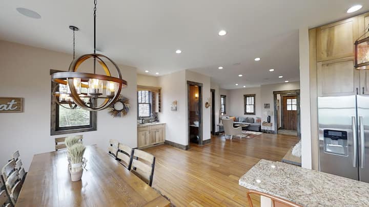 Unique 6br Mountain Getaway - Perfect For Groups! - Snowshoe, WV