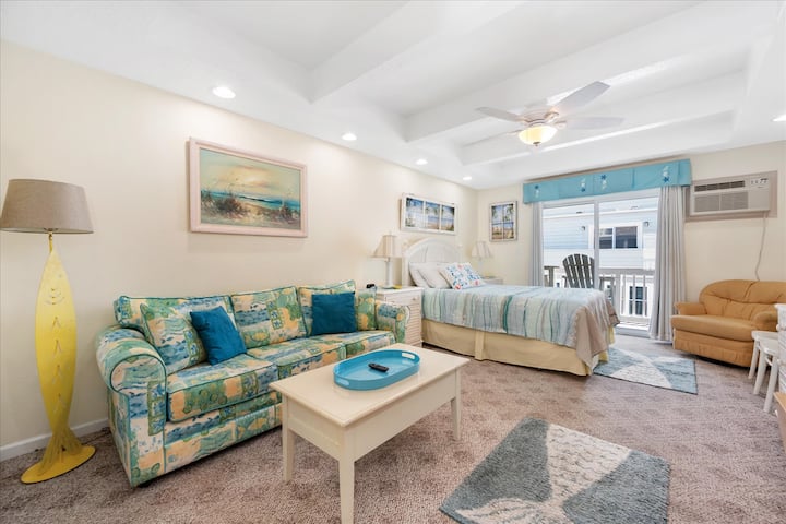 Oceanside Condo Just Steps From The Beach In Oc - Magnum, Ocean City