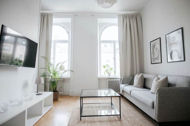 Bright 2 Bedroom Flat Close To Norrmälarstrand - Stoccolma