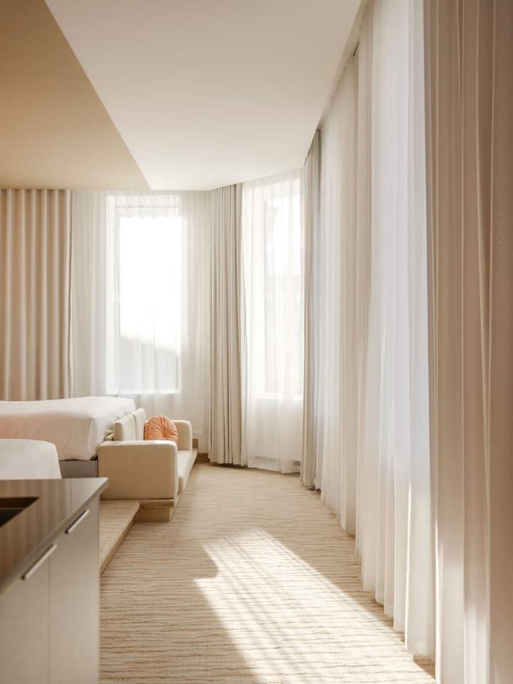 Suite Supérieure 1 - Rose Hôtel Invisible - Quebec City