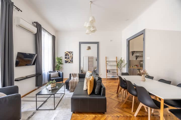 Charming & Cozy Dream Home In The Center Of Bp - Budapest