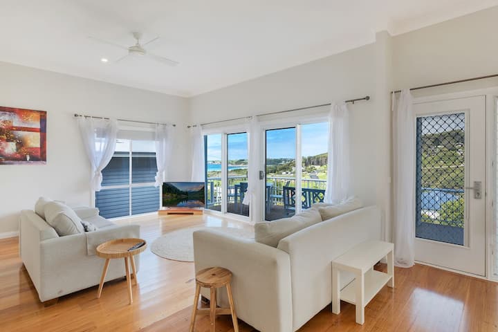 8 Sunnyside Crescent Kianga - Narooma