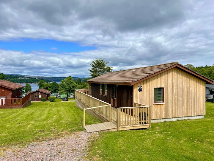 Gorsecroft, Stunning Sea Views, Stylish & Spacious - Dunoon