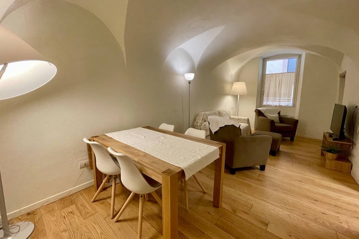 Sardinian Gallery Contrada - Bosa