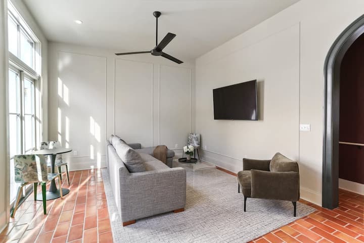 Cavelier 5b/5b Private Pool + Garage - 新奧爾良