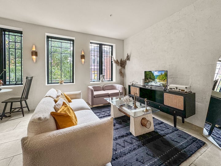 Luxury 1bd | 1 Bed | South St - 필라델피아