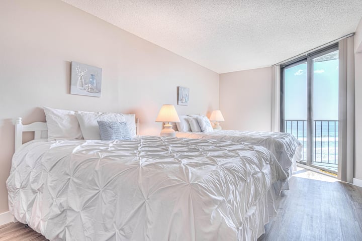 Ocean Trillium 803-1/1 Beautiful Ocean View Condo - New Smyrna Beach, FL