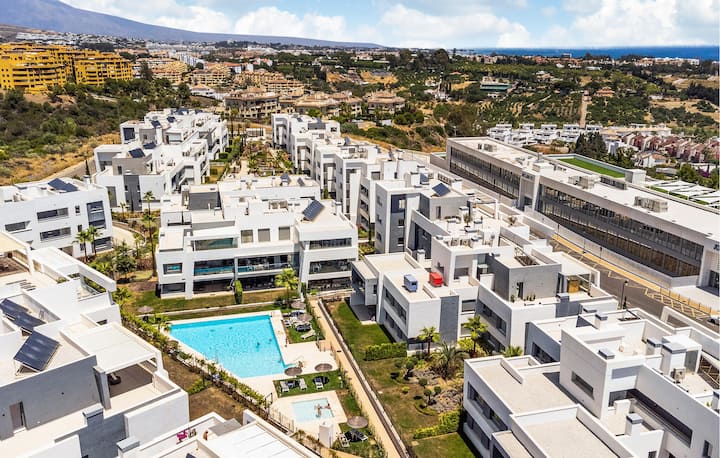 Nice Apartment In Estepona With Wifi - Benahavís