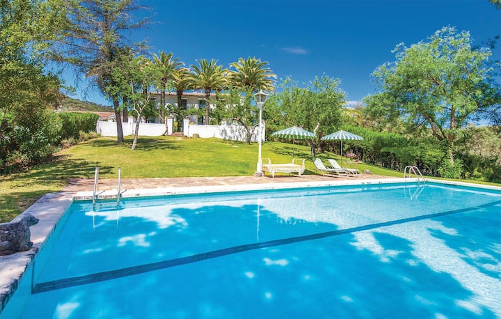 Nice Home In Higuera De La Sierra - Cala