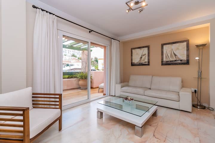 . Burriana Playa Ibnsadi Nerja - Nerja