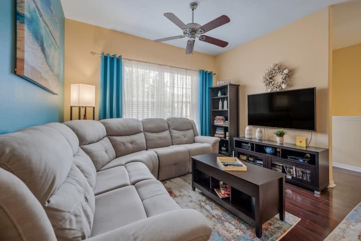 2819 - Cozy 2 Bedroom Near Disney - Celebration, FL