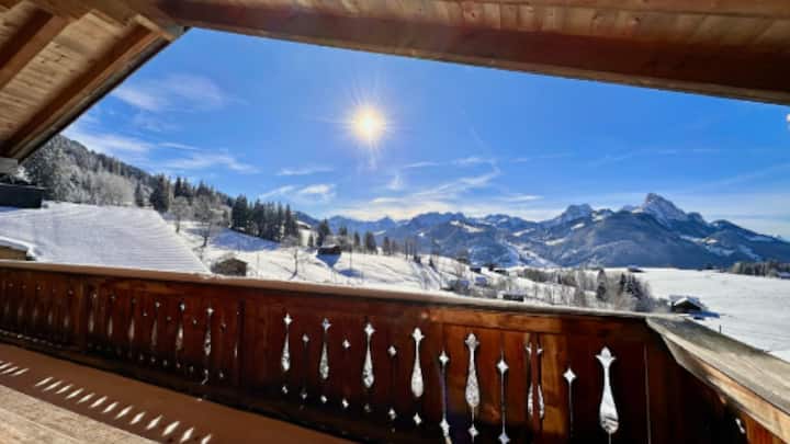 Enchanting Chalet In The Picturesque Schonried - Zweisimmen