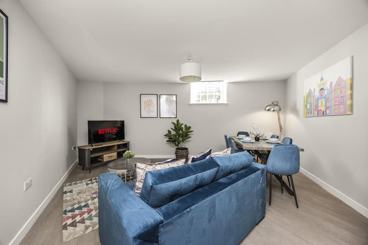 Buzzing Brighton Apartment 1 | By My Getaways - Brighton
