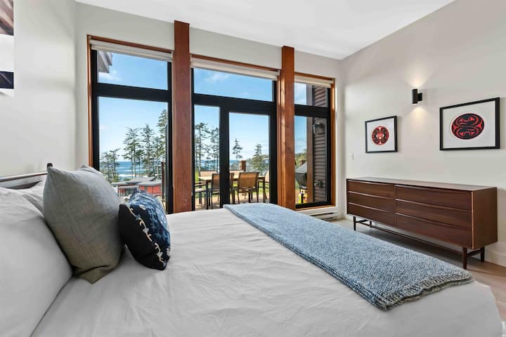 Eagle Ridge I Views Of Beach, New Furniture! - Ucluelet