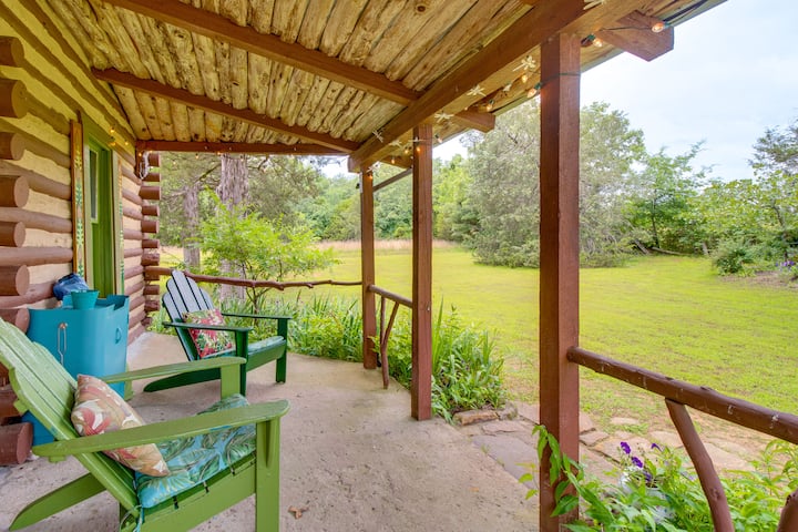 4 Mi To Historic District: Calico Rock Cabin! - Calico Rock, AR