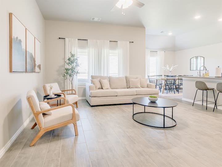 Oklahoma City's Hidden Gem - Norman, OK