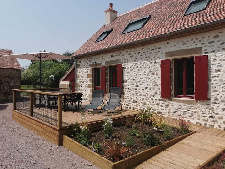 Gîte Rénové Avec Jardin, Bbq Et Animaux Admis - Bourbon-l'Archambault