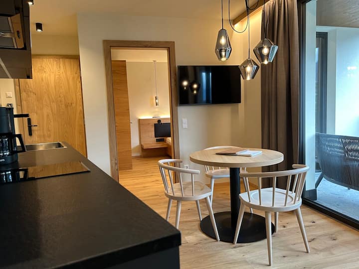 Stylish Flat With Mountain Views - Stelvio