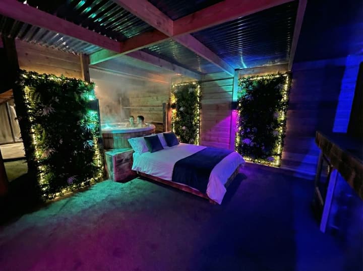 Woodlakes Ash 27 - Secret Retreat - Downham Market