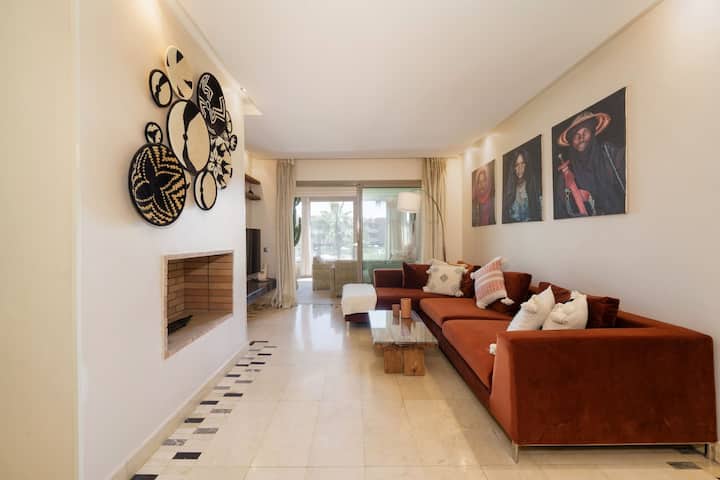 Apt Ensoleillé Avec Vue Sur Le Golf & Balcon Privé - Marrakech