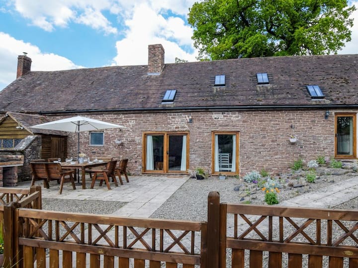5 Bed In Craven Arms (Oc-95212) - Shropshire