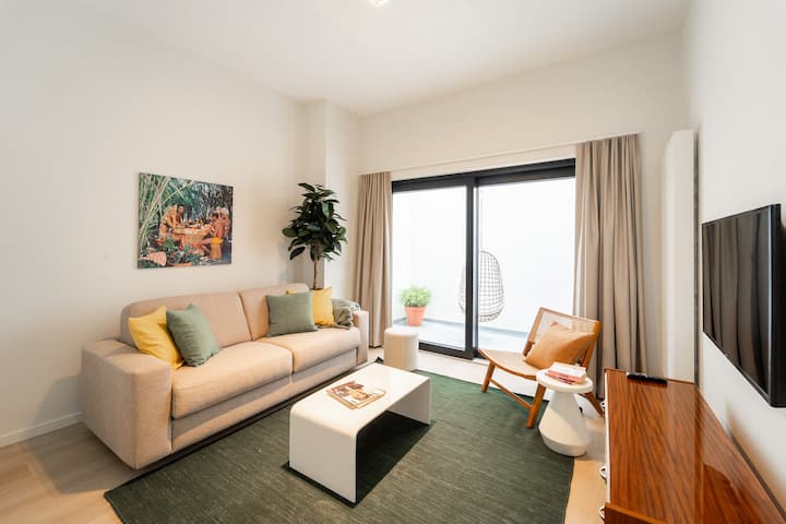 Spacious 3-bedroom Home In Berchem -Sleeps 8! - Kontich