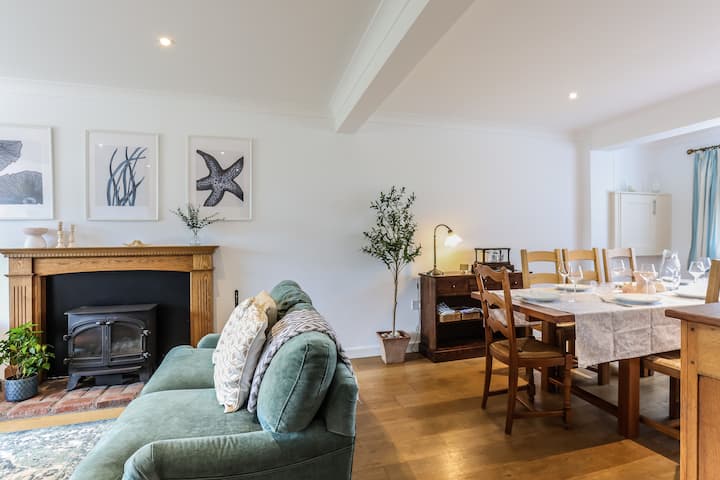 Warblers Detached Home In West Wittering - West Wittering