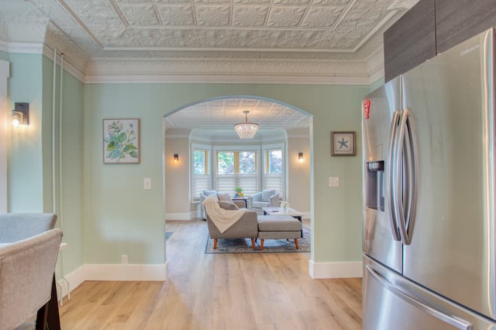 Captain's Quarters By Rocky Coast Rentals - Boothbay Harbor, ME