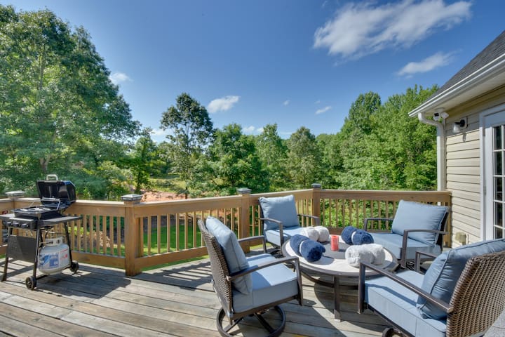 Cleveland Retreat W/ Deck: 2 Mi To Winery! - Cleveland, GA