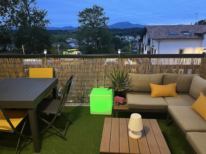 Nid Spacieux Avec Terrasse Et Vue Dégagée - Biarritz