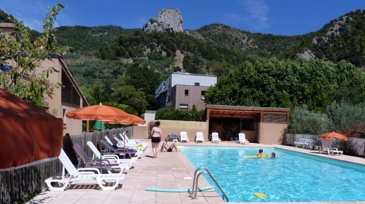 Zecamping 3* Chalet 43m² Piscine - Buis-les-Baronnies