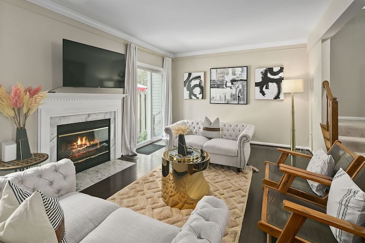 Finchwood: Private Yard & Near Dc - Ashburn, VA