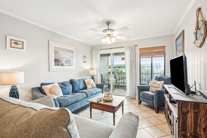 310c - Top Floor Condo W/ Pool, Pier, & Beach - Mount Pleasant, SC