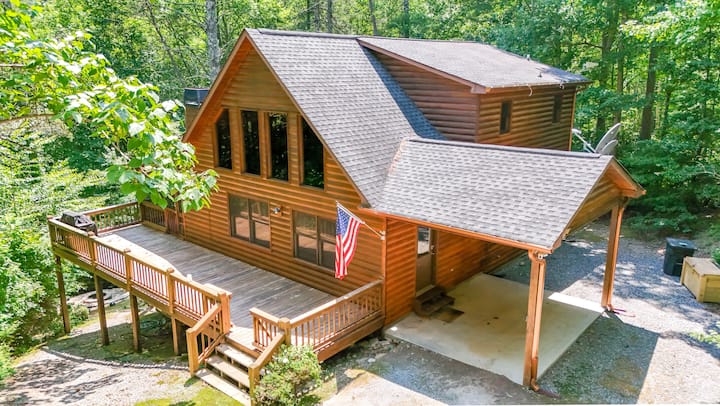 Black Bear Lodge - Blue Ridge, GA