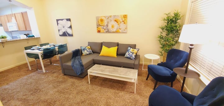 2 Bd, 2.5 Baths, Sleeps 5/c9 - Sparks, NV