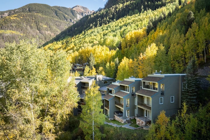 Hot Tub, Walk To Ski, Perfect Views, Heart Of Town - Telluride, CO