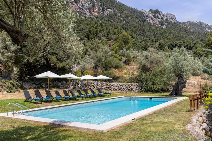 Honor - Rustic Villa For Up To 16 People - Deià