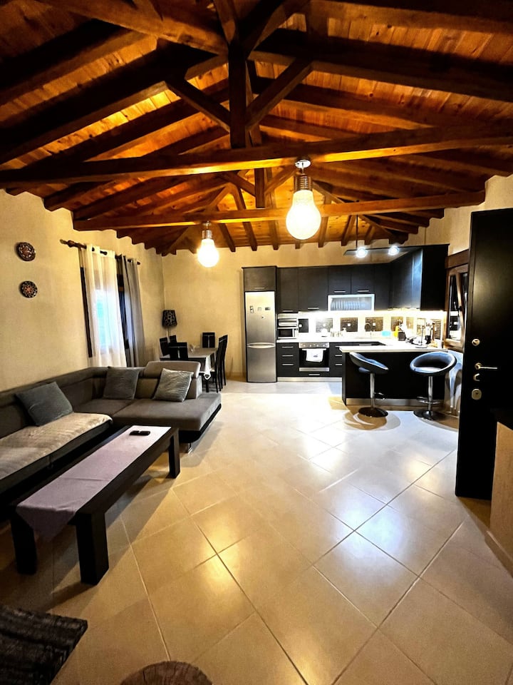 The Fortress, Beautiful Private House For 6 - Skiathos