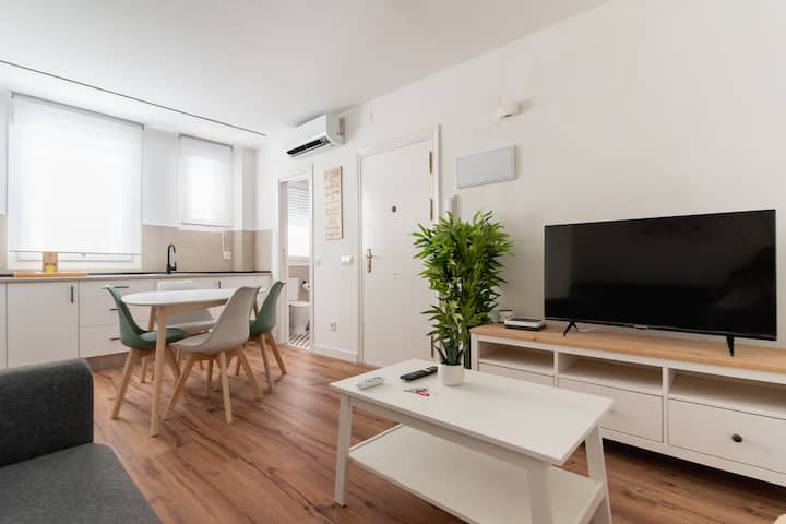 Modern & Cozy-2bedrooms 1bathroom-delicias - Madrid