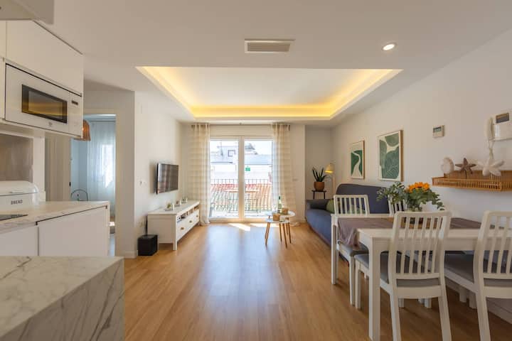 Central Yet Quiet, Pool, And Fiber Optic Internet - Tarifa