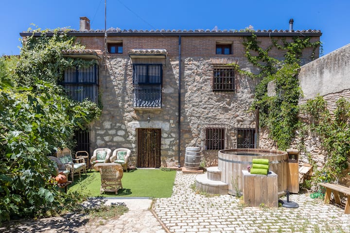 La Casona Del Tio Pedro - San Martín de Valdeiglesias