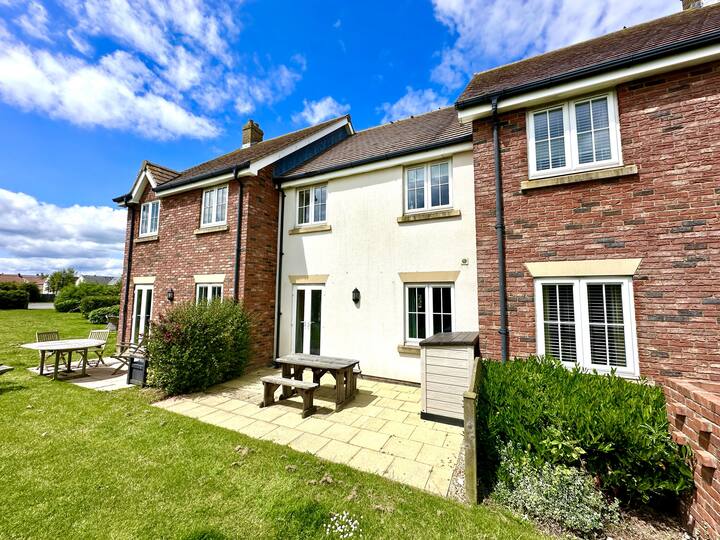 Ace Grace Place - Pool And Beach Access - Filey