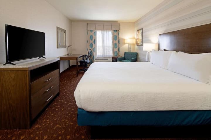 Escape, Relax And Enjoy! Indoor Pool, Pets Allowed - Albuquerque, NM