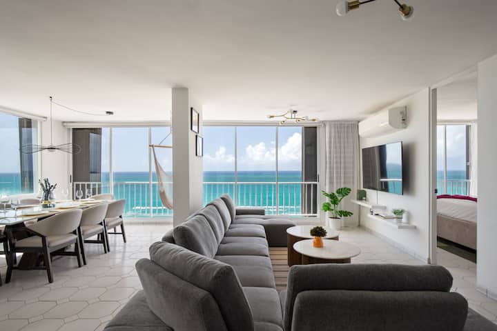 La Cima Ph 4bd Isla Verde Beach 1m$ View Sleeps 10 - San Juan