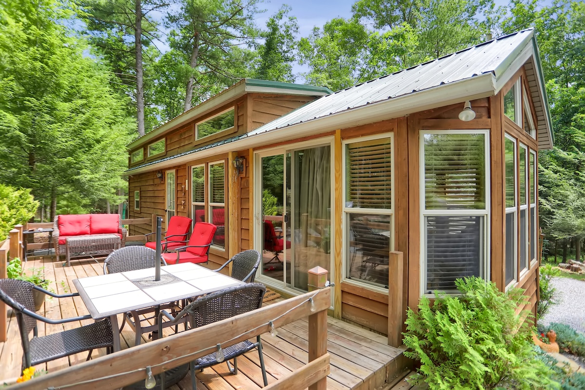 Whistling Lumberjack - Tiny houses for Rent in Todd, Pennsylvania ...