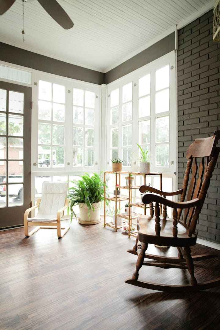 Pet-friendly Escape | Cozy + Fast Wifi - Montgomery, AL