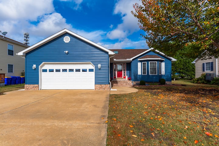 Free Linens & Cleaning - Grill & Chill Cottage - Fenwick Island, DE