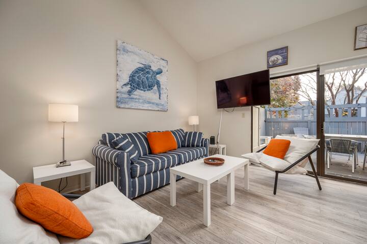 Free Linens & Cleaning - Sea Colony Chalet - Bethany Beach, DE
